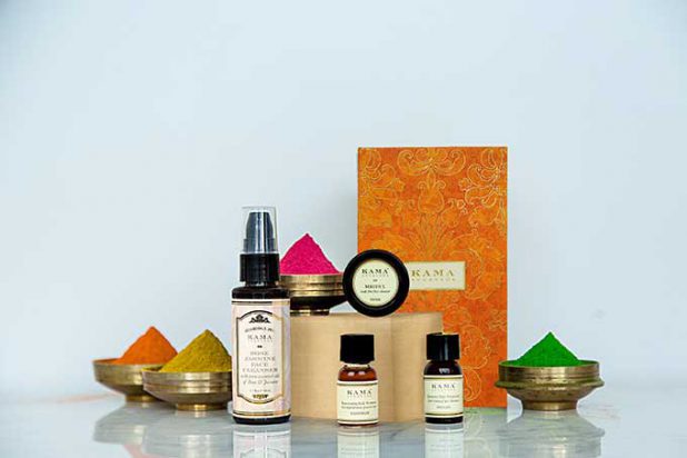 5 Colorful Holi Gift Ideas For Your Loved Ones | FNP