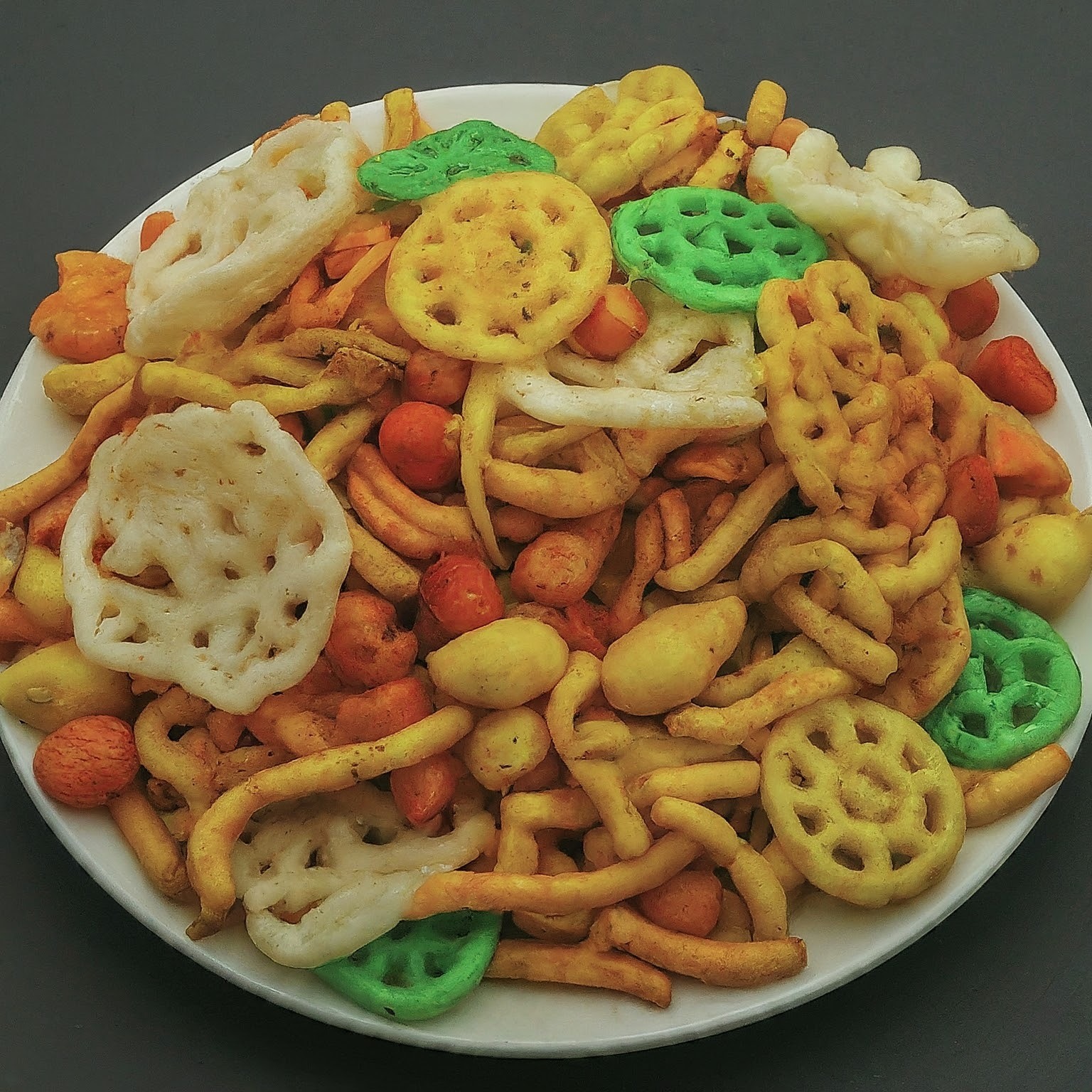 Top Holi Snacks to Spice Up Your Holi House Party | FNP